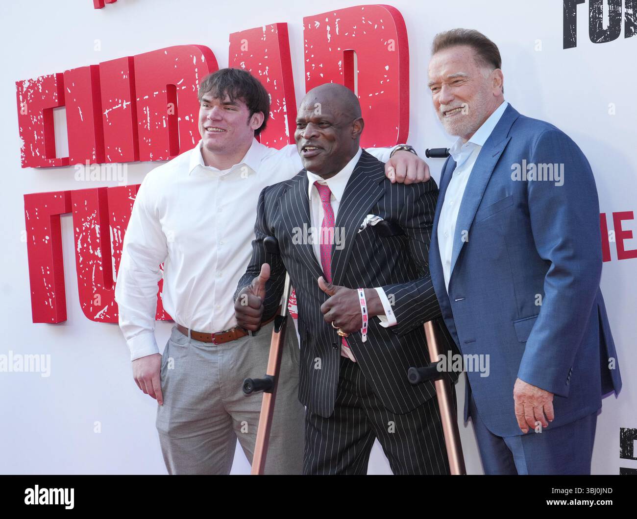 (L-R) Sam Sulek, Ronnie Coleman and Arnold Schwarzenegger at the ...