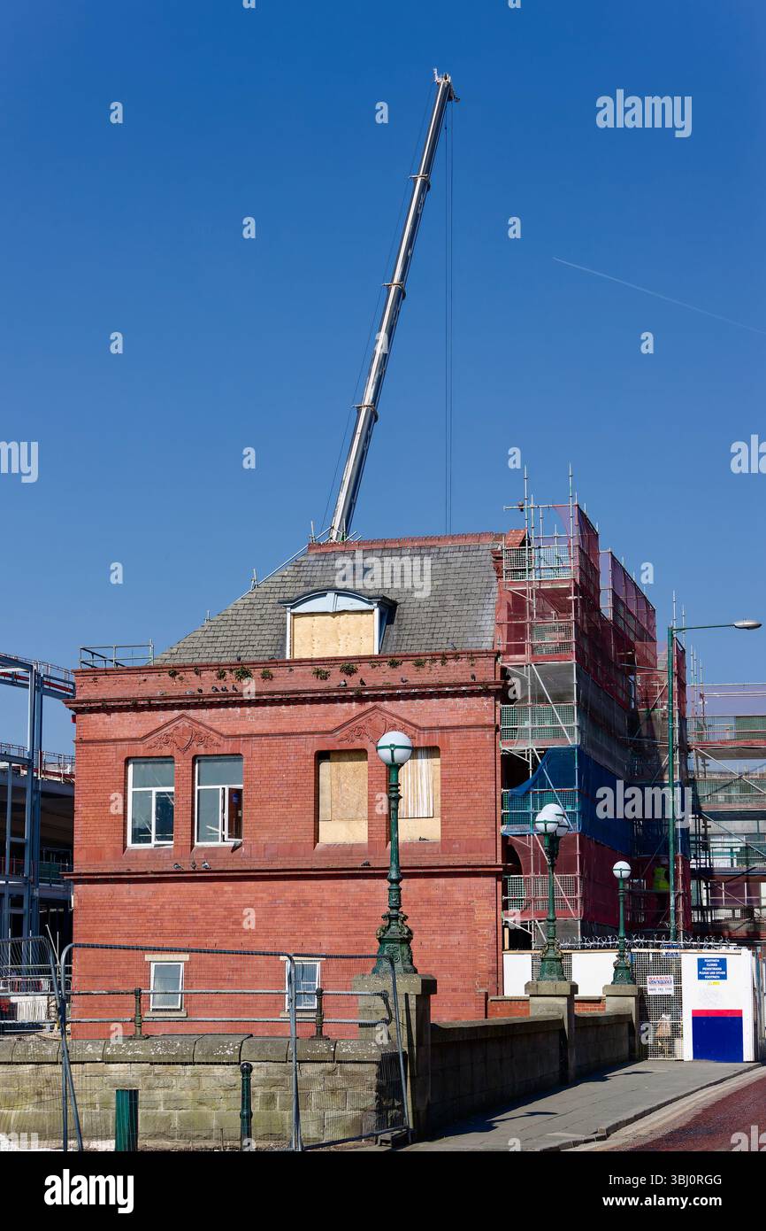 Market chambers building under renovation hi-res stock photography and ...