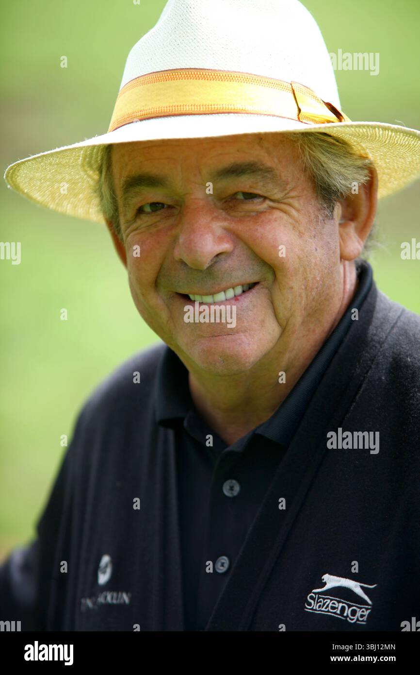 Tony Jacklin at the Farmfoods British Par 3 Championship in ...