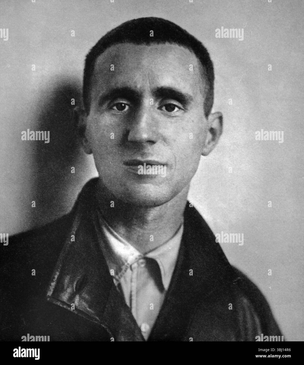 German theatre practitioner and playwright Bertolt Brecht, 1950s Stock ...