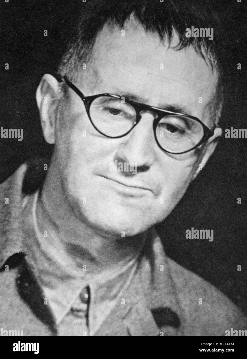 German theatre practitioner and playwright Bertolt Brecht, 1950s Stock ...