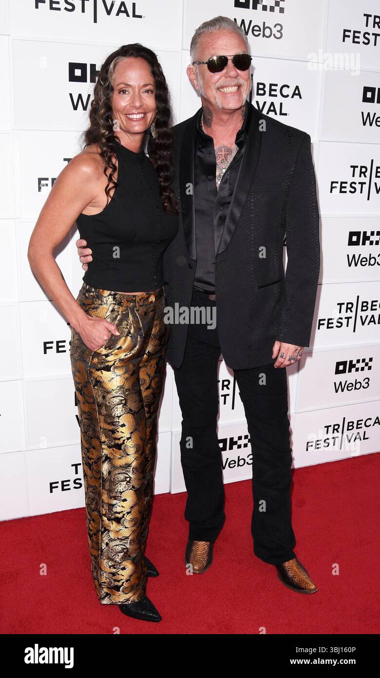 Photo by: zz/Patricia Schlein/STAR MAX/IPx 2025 6/11/25 Adriana Gillett ...