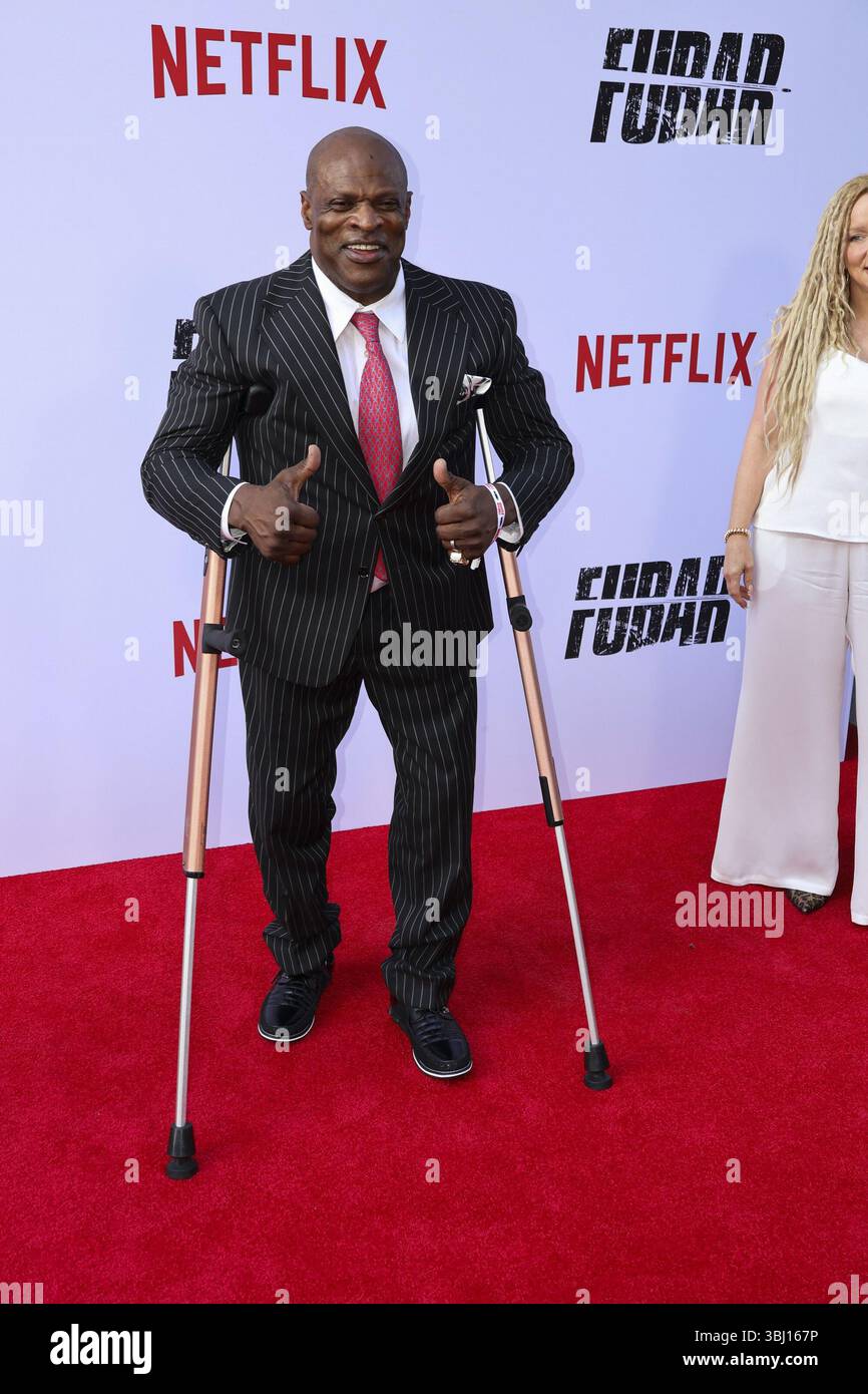 Ronnie coleman hi-res stock photography and images - Alamy