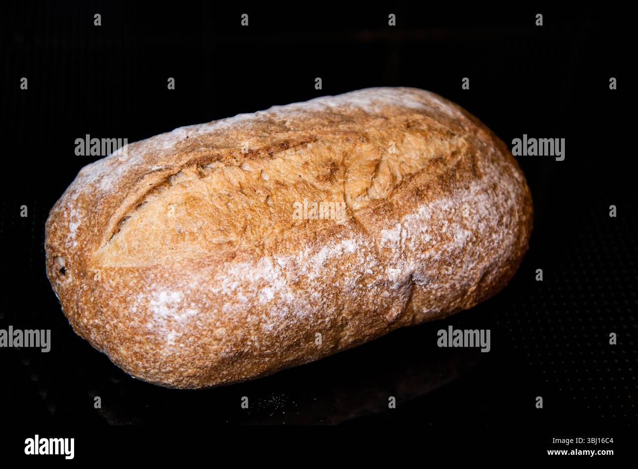 Oven baked fresh bread homemade hi-res stock photography and images - Alamy