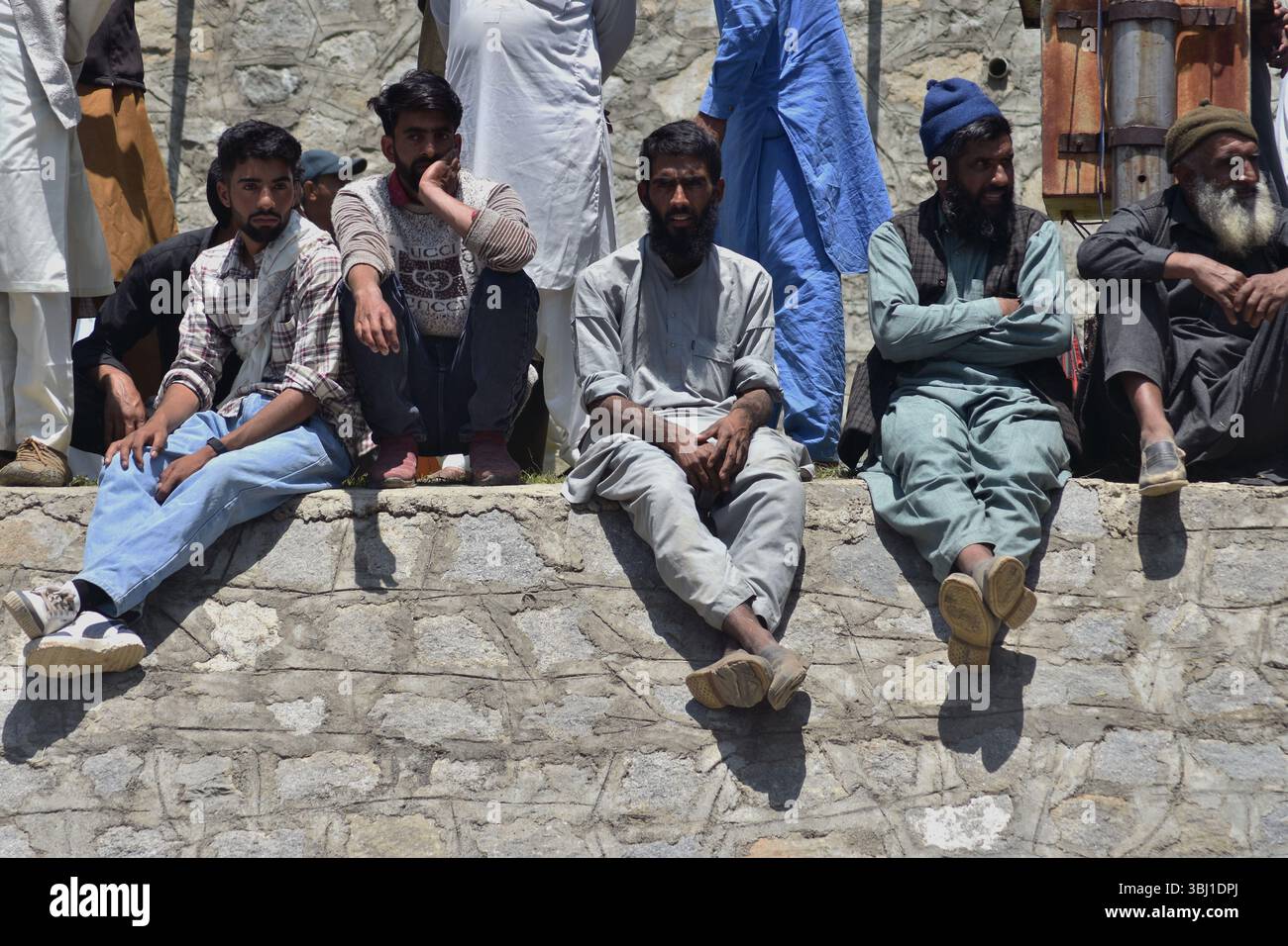Srinagar, India. 10th June, 2025. 6/10/2025 Kashmiri Muslims belonging ...