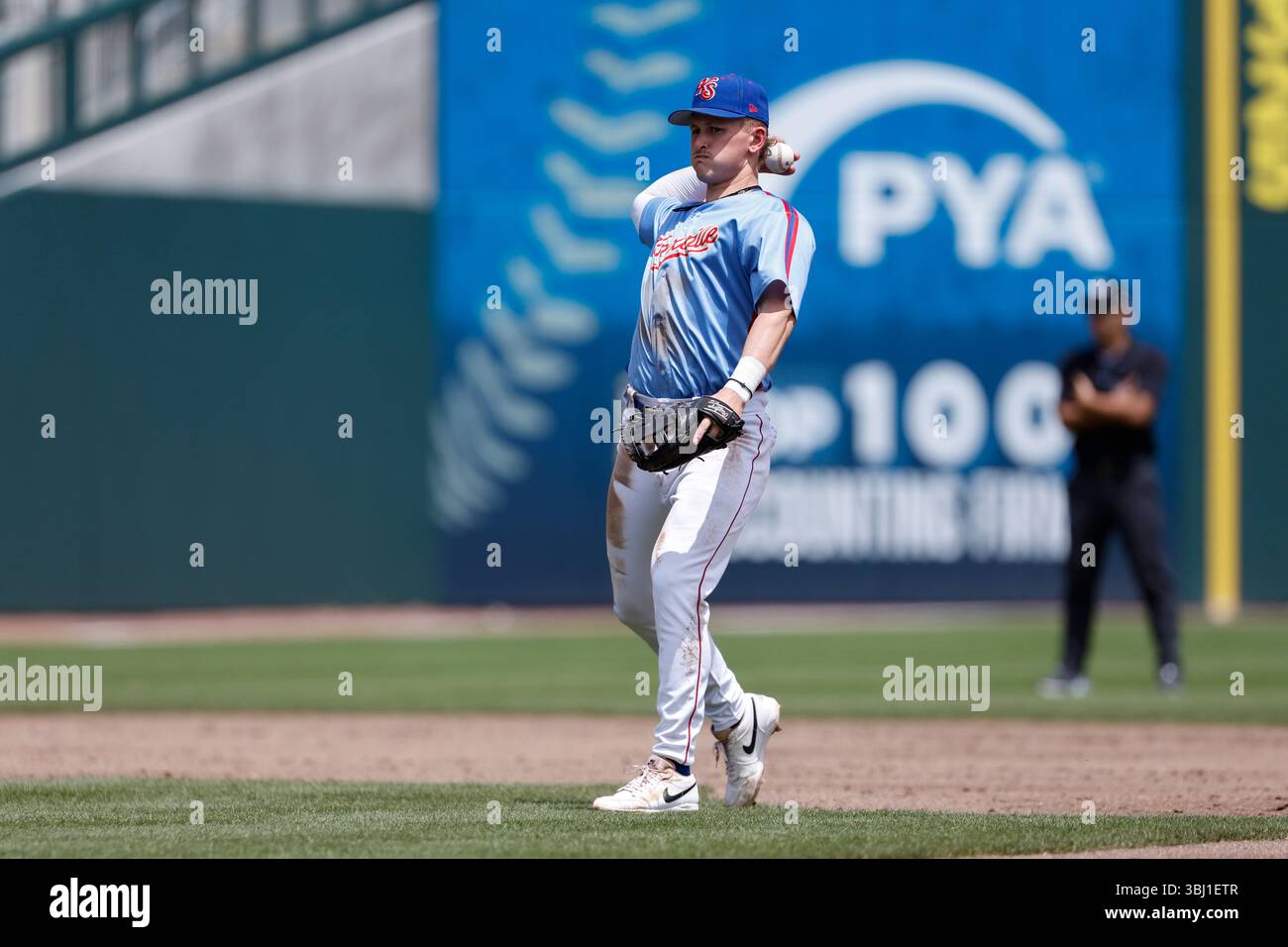 Knoxville Smokies second baseman Corey Joyce (39) on defense against ...