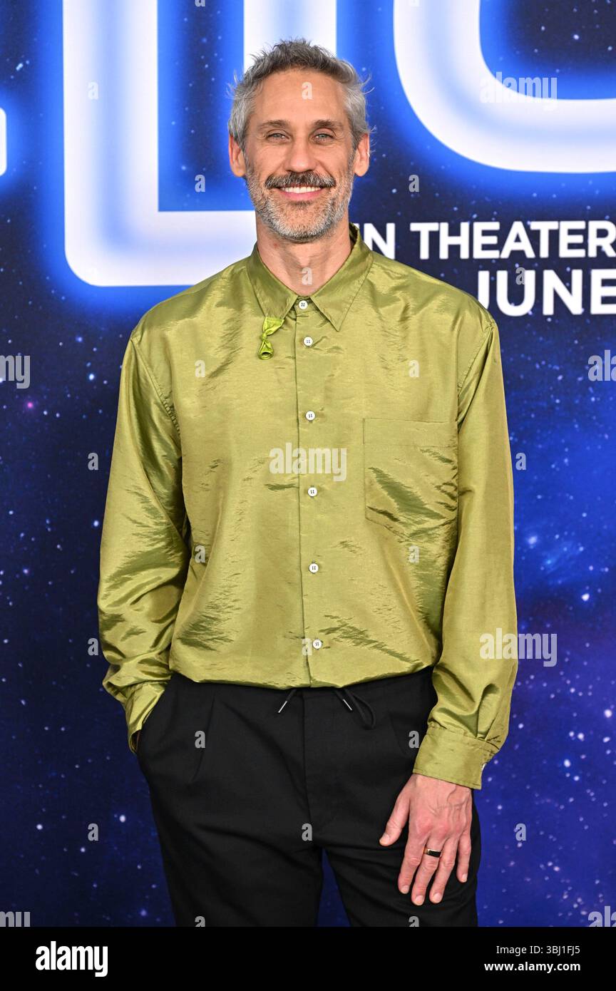 Rob Simonsen bei der Premiere des Animationsfilms 'Elio' im El Capitan Theatre. Los Angeles, 10. ...
