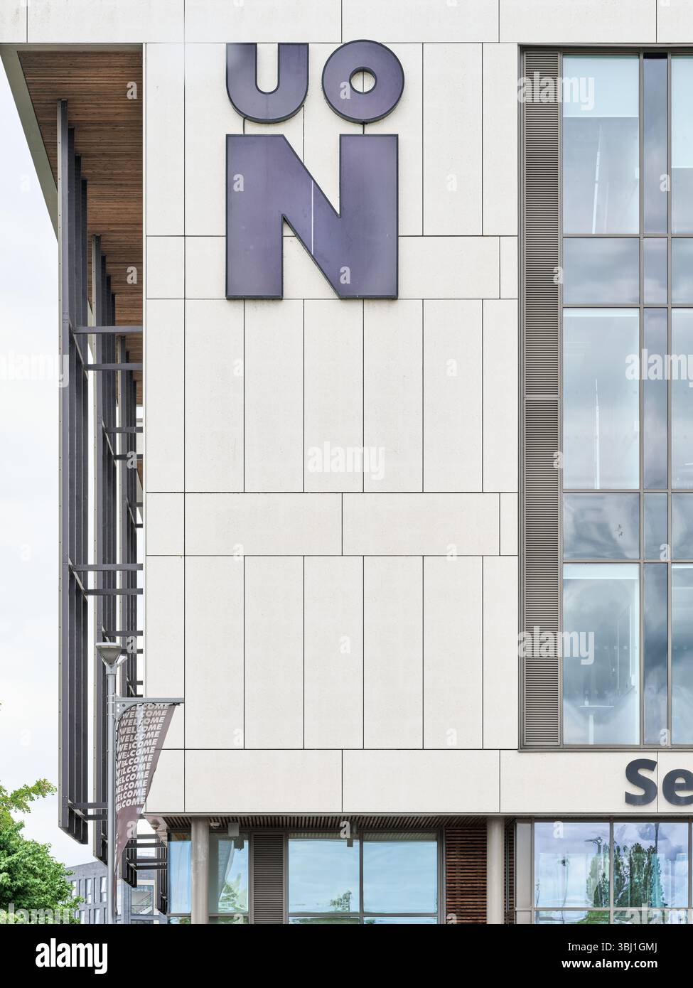 Senate building at the University of Northampton (UON), England Stock Photo - Alamy