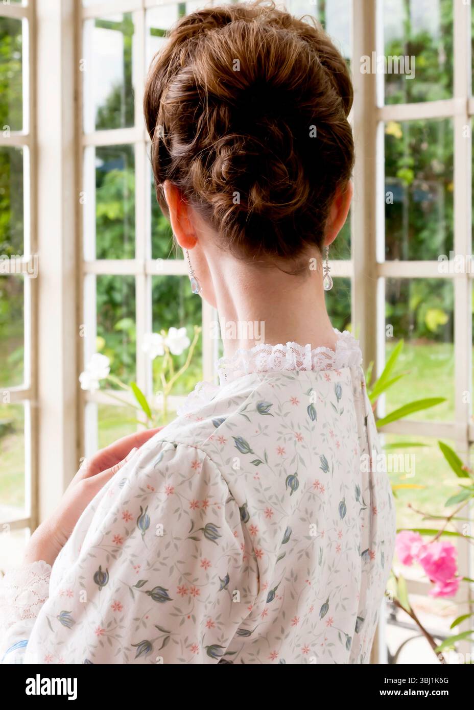 Back view lady near hi-res stock photography and images - Alamy