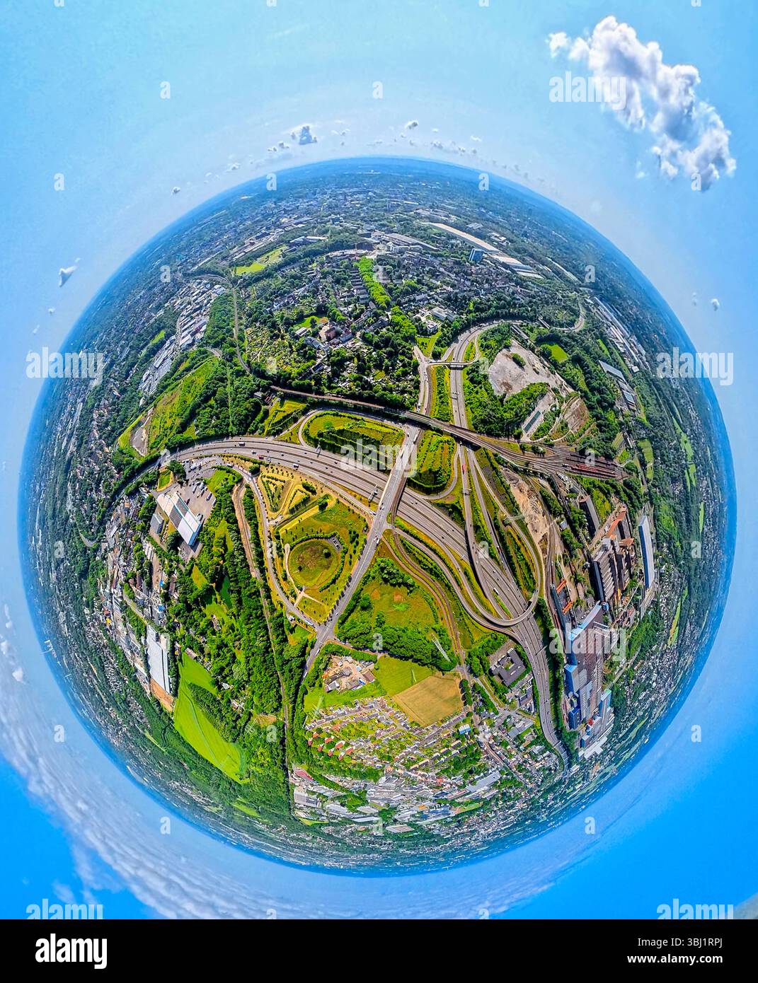 Autobahndreieck Bochum-West mit Autobahn A40 und Autobahn A448 ...