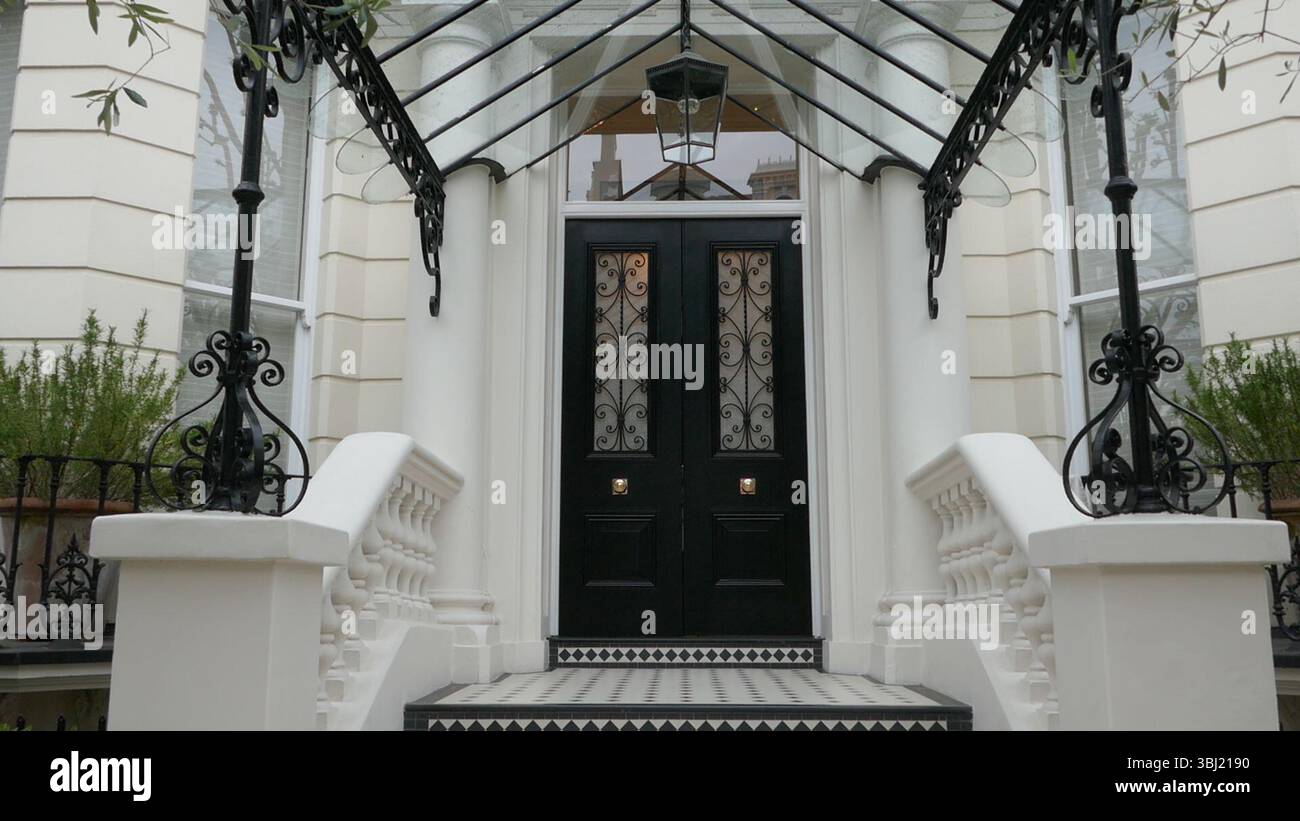 London, England 29th May 2025 David Beckham and Victoria Beckham Home ...