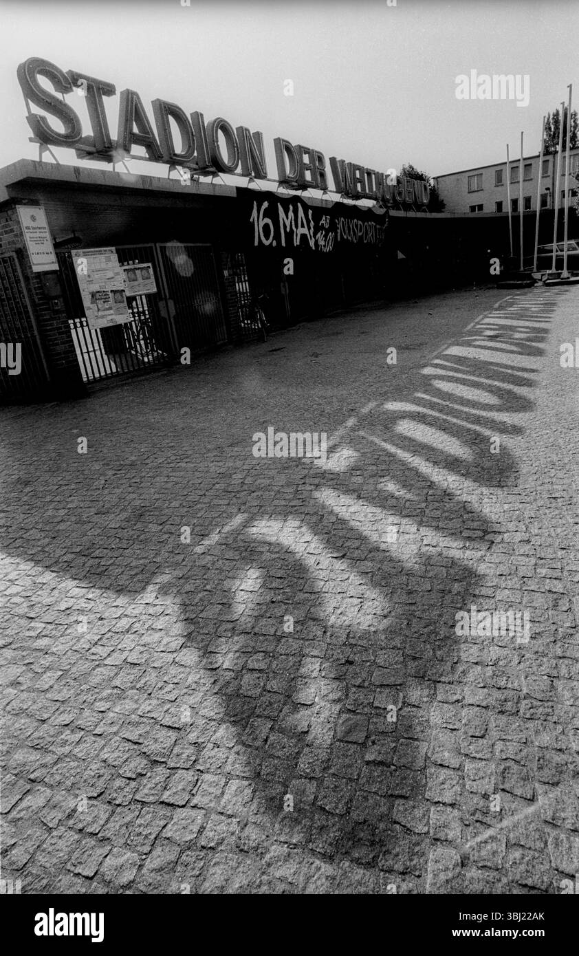Germany, Berlin, 16 May 1992, World Youth Stadium, Volxsport Festival ...