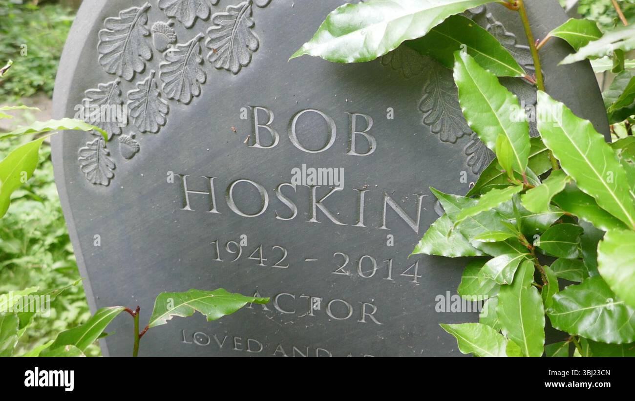London, England 29th May 2025 Actor Bob Hoskins Grave at Highgate ...