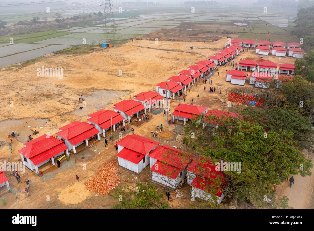 Community disaster support hi-res stock photography and images - Alamy