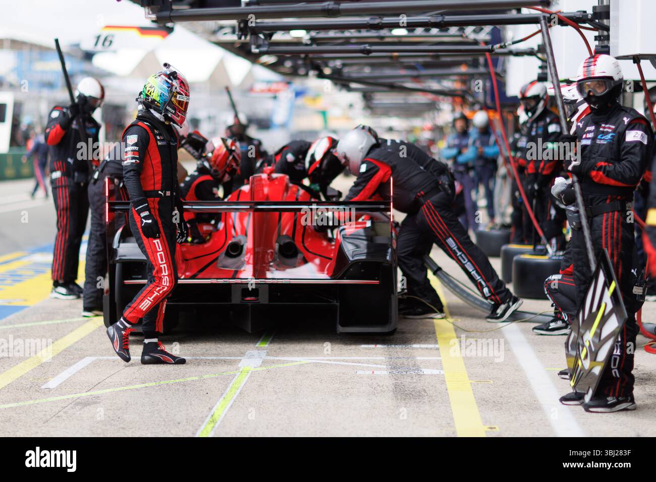04 NASR Felipe (bra), TANDY Nick (gbr), WEHRLEIN Pascal (ger), Porsche ...