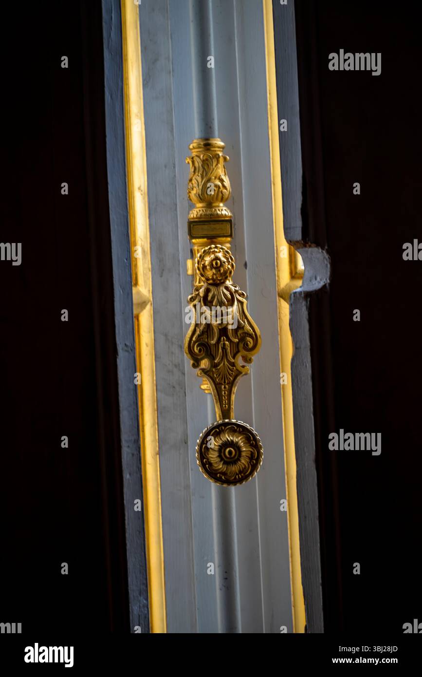 Window detail, National Archives Museum - Hôtel de Soubise, museum ...