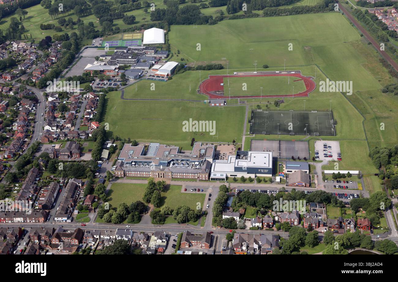 Wade deacon school hi-res stock photography and images - Alamy