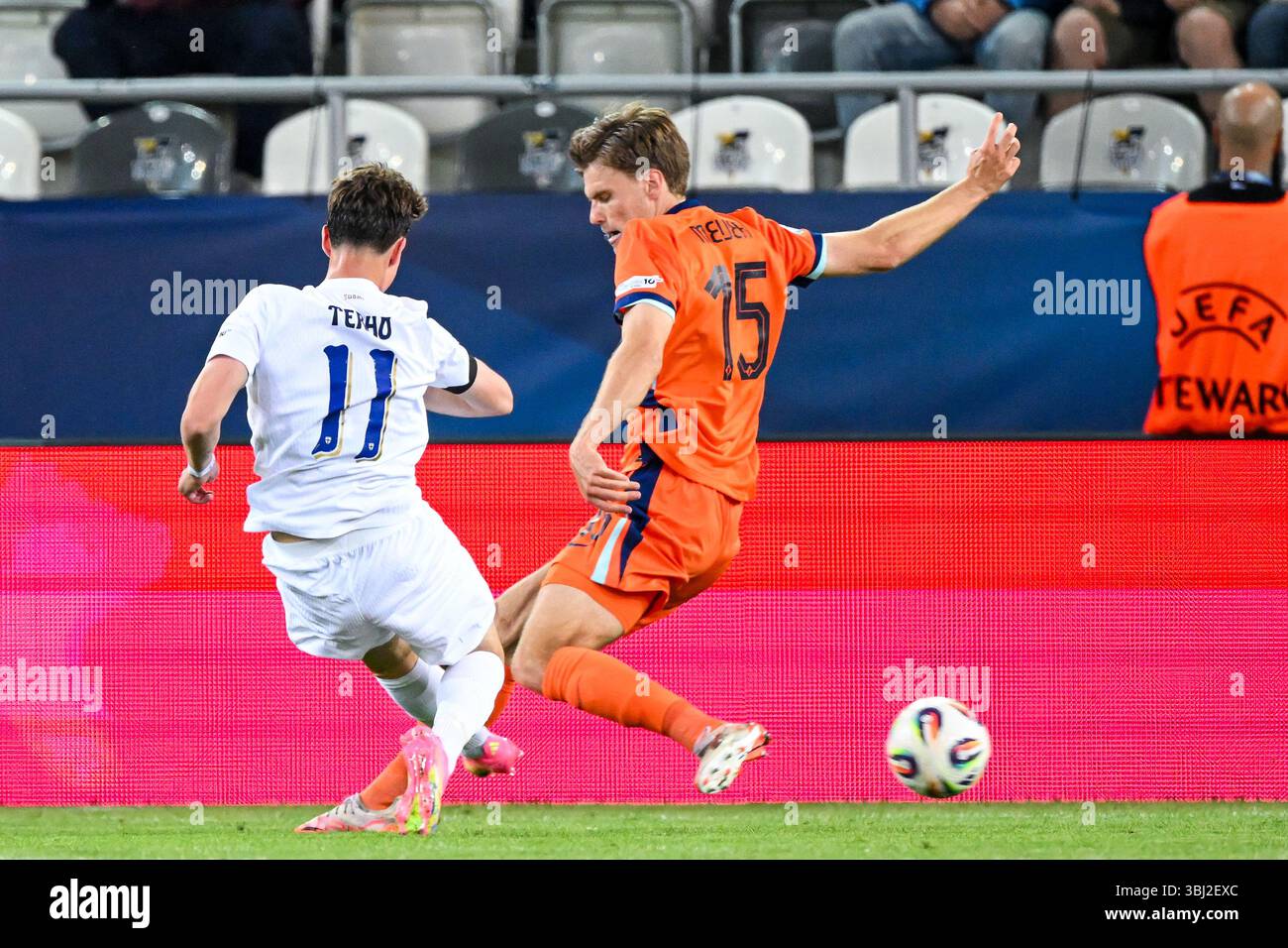 KOSICE - (l-r) Casper Terho of Finland U21, Bjorn Meijer of Holland U21 ...