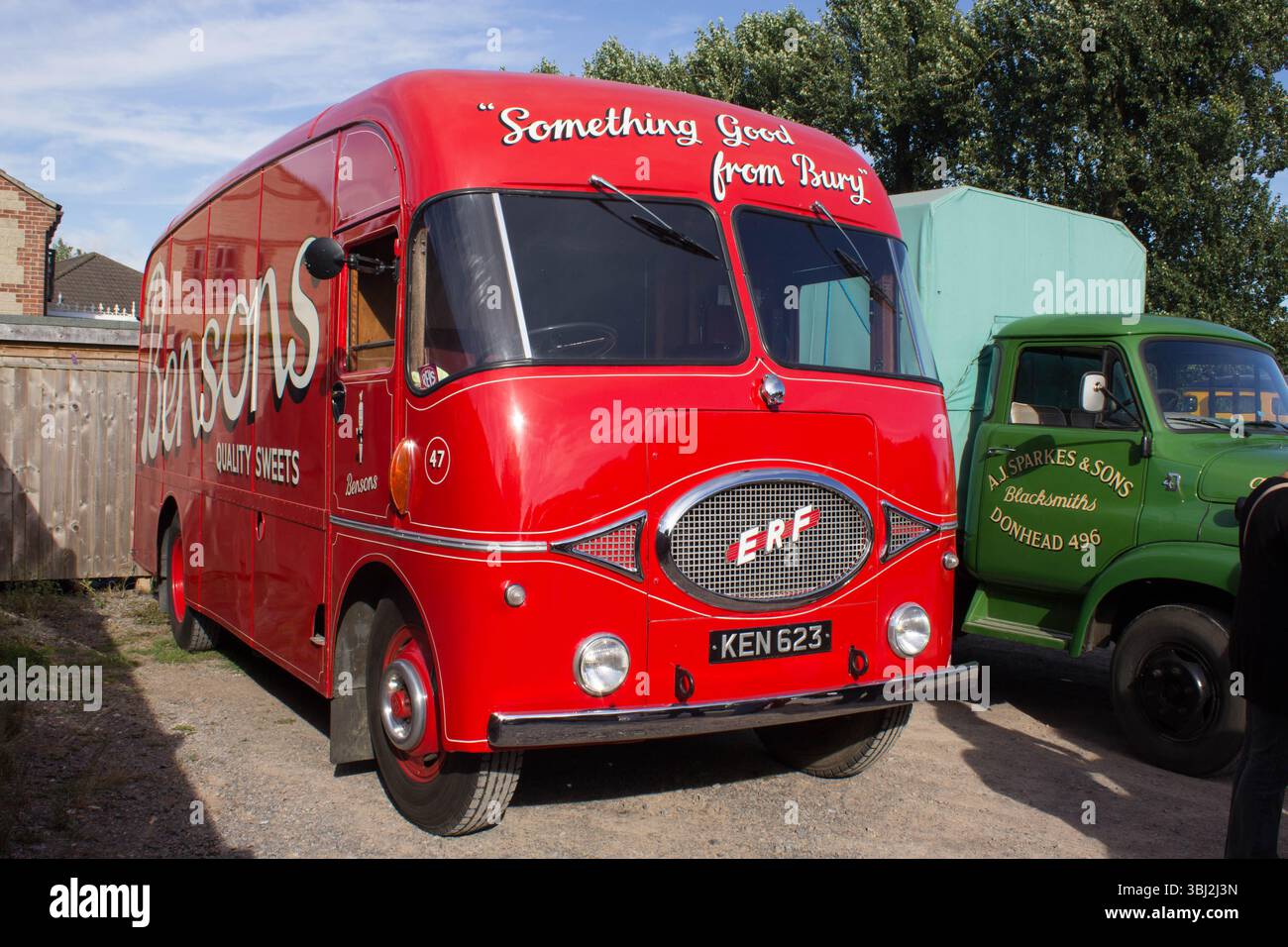 Erf kv lorry hi-res stock photography and images - Alamy