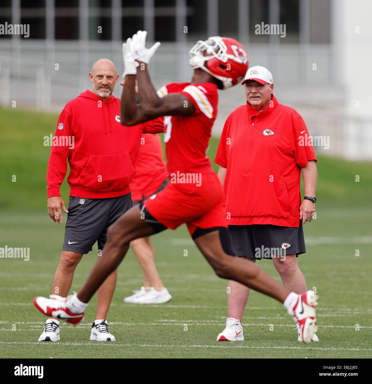 Kansas City Chiefs offensive coordinator Matt Nagy, left, and head ...
