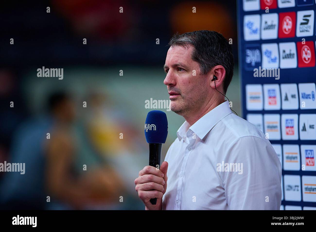 Ty Harrelson (ratiopharm ulm, Head Coach) im DYN Interview, Freisteller ...