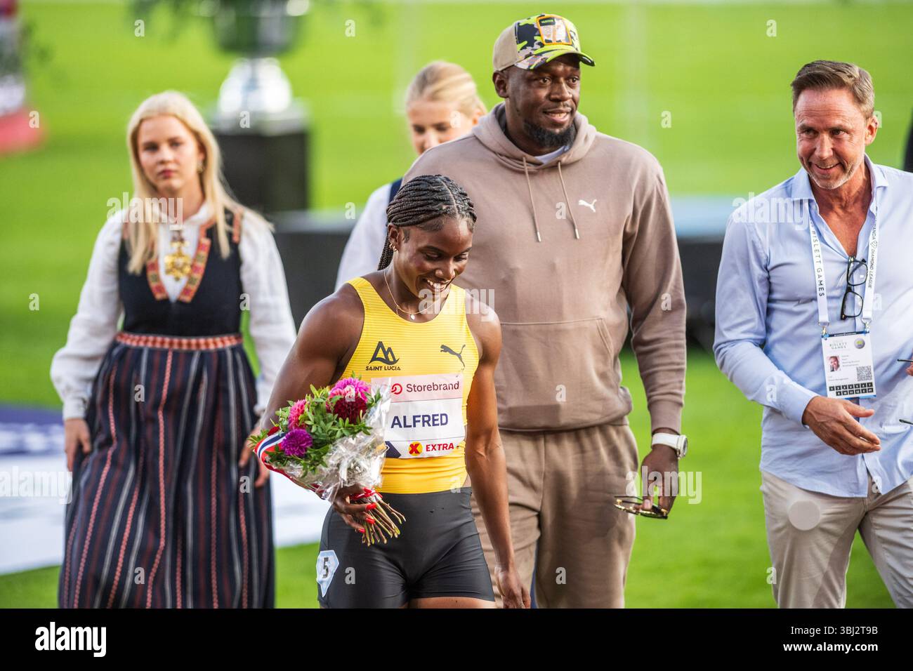 Oslo, Noruega. 12th June, 2025. Usain Bolt and Julien Alfred during the ...