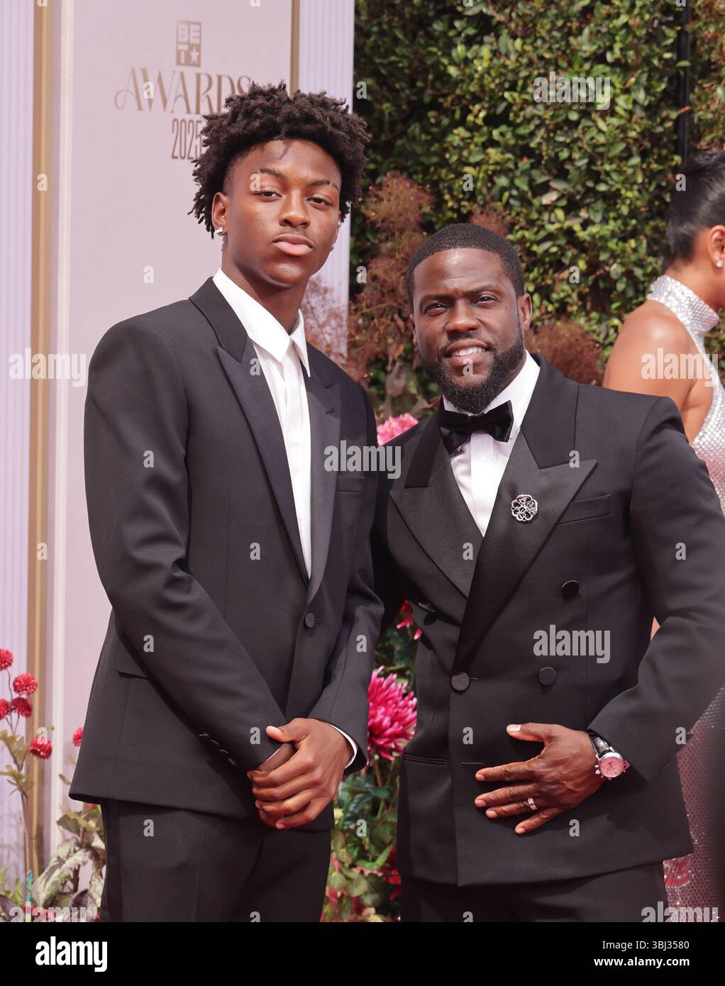Los Angeles, USA. 10th June, 2025. Hendrix Hart, Kevin Hart attend the 2025 BET Awards at ...
