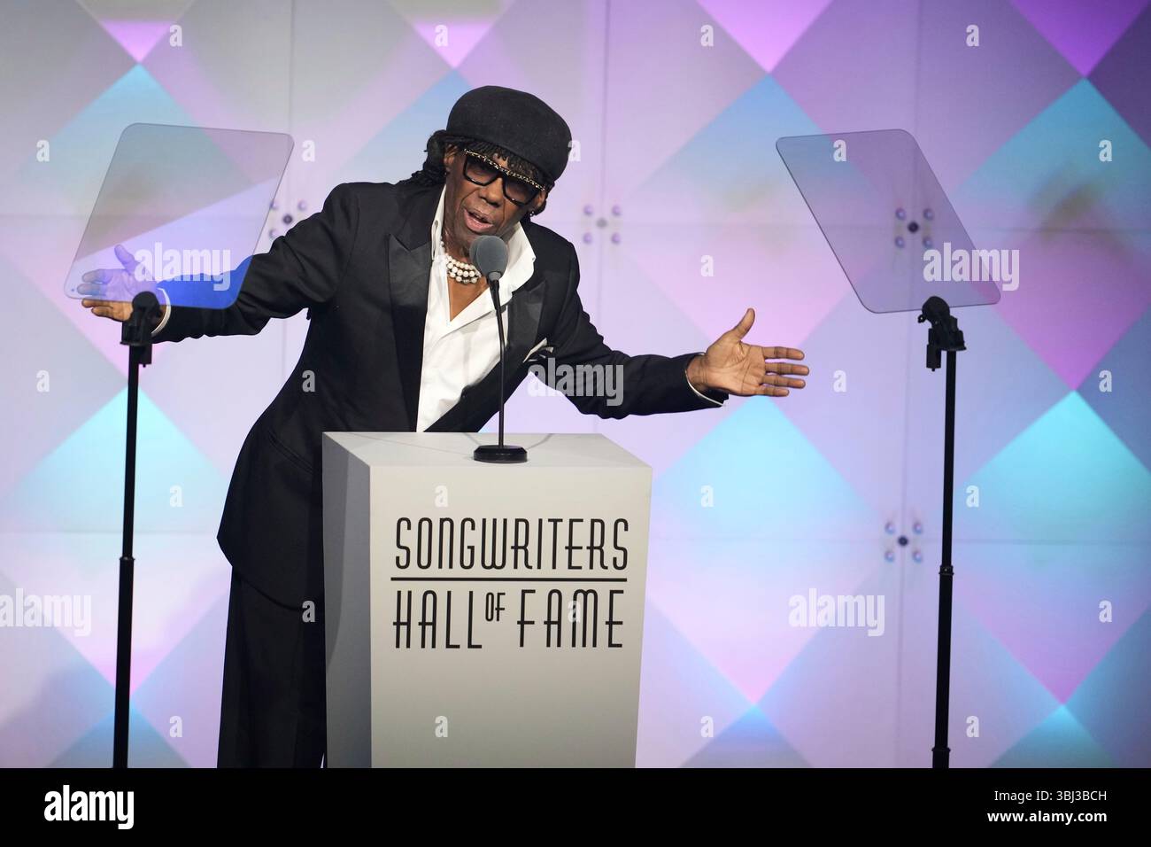 Nile Rodgers speaks during the 54th annual Songwriters Hall of Fame ...