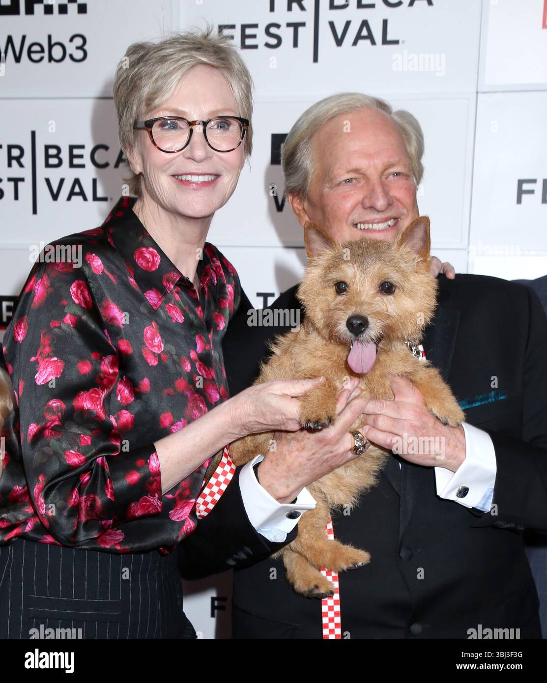 New York City, USA. 12th June, 2025. Jane Lynch and David Frei ...