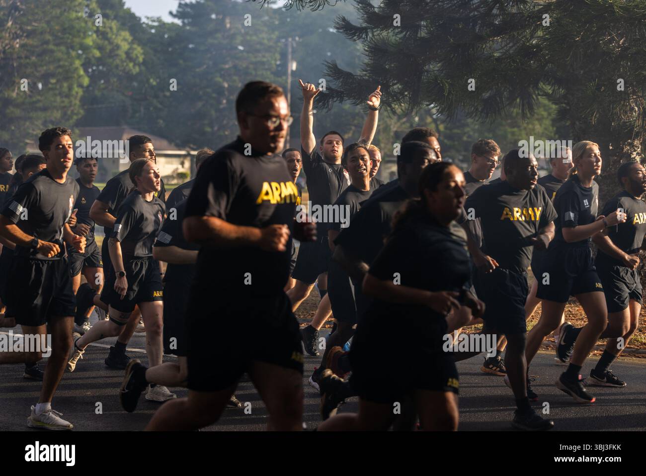 U.S. Army Soldiers and other service members participate in a U.S. Army ...