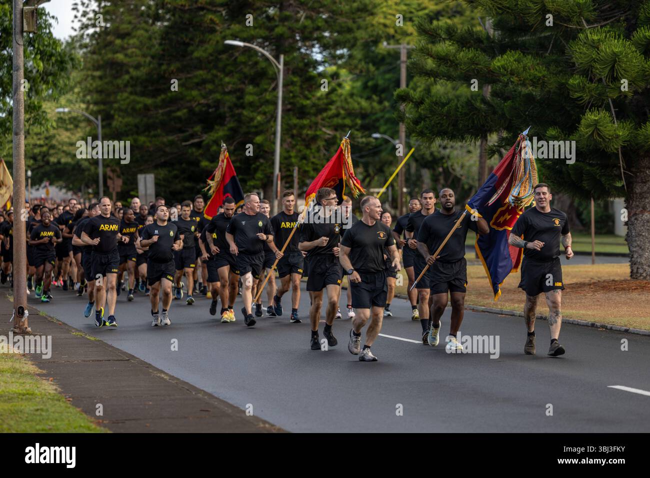 U.S. Army Soldiers and other service members participate in a U.S. Army ...