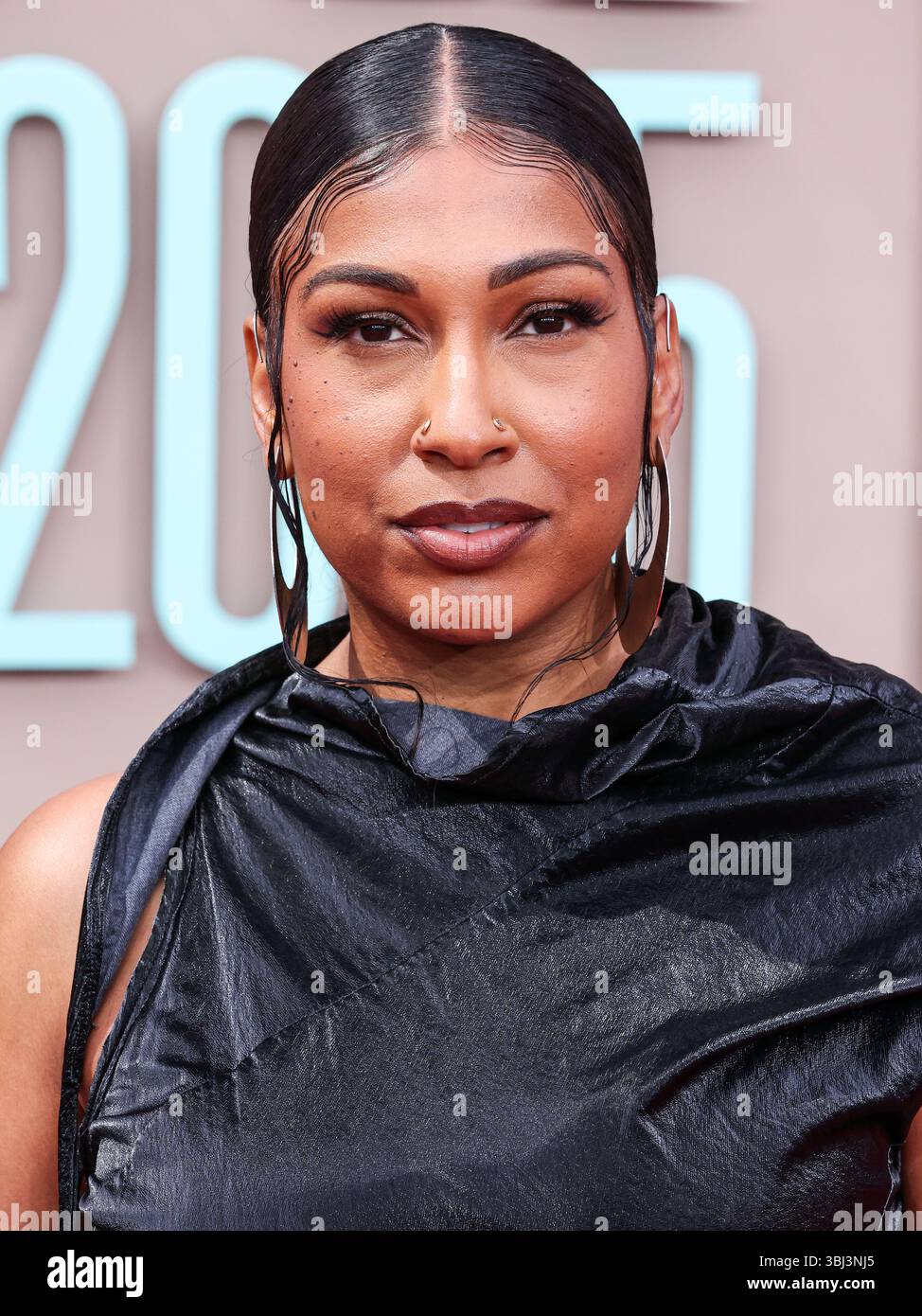 LOS ANGELES, CALIFORNIA, USA - JUNE 09: Canadian singer and songwriter ...