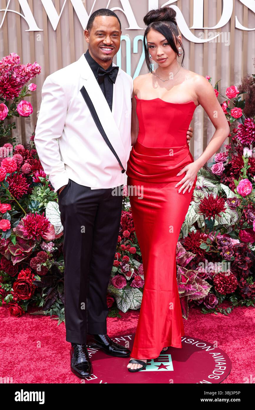 LOS ANGELES, CALIFORNIA, USA - JUNE 09: South African actor, television presenter, model and ...