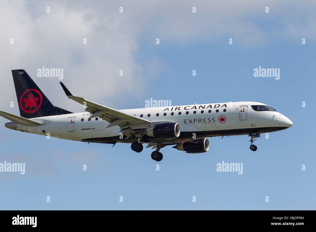 Embraer 175, Air Canada Express jet Stock Photo - Alamy