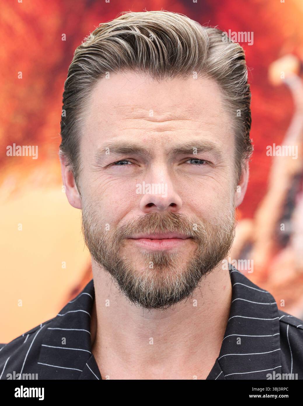 MIRACLE MILE, LOS ANGELES, CALIFORNIA, USA - JUNE 07: American dancer ...