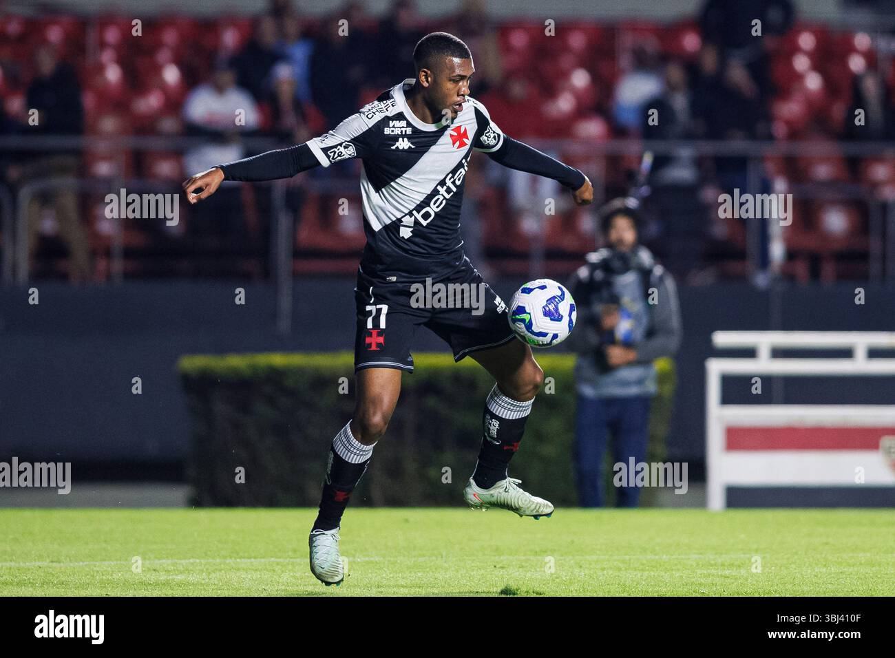 Campeonato brasileiro serie a 2025 hi-res stock photography and images ...
