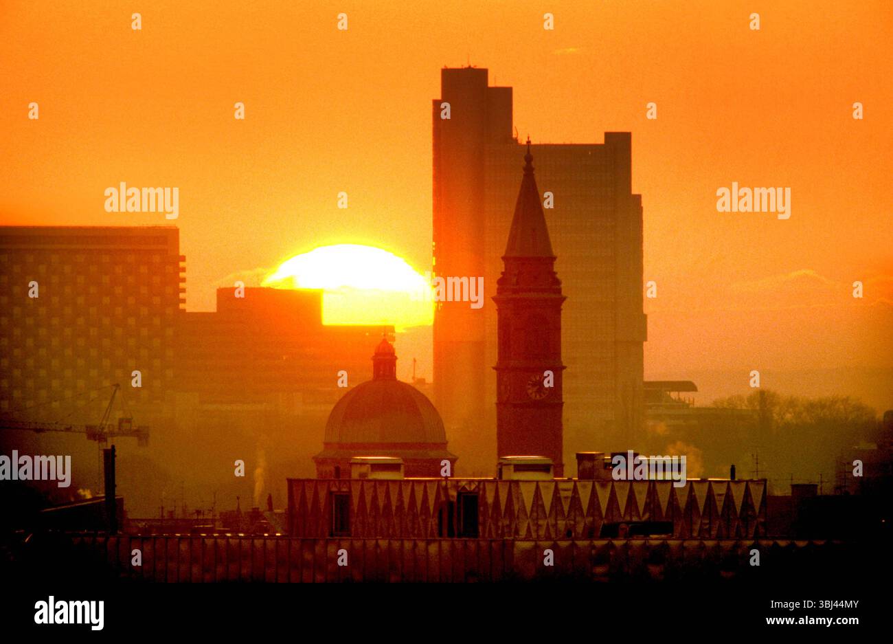 Arabellahaus hi-res stock photography and images - Alamy