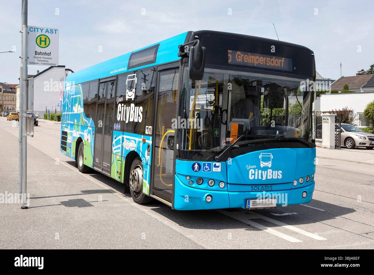 Unser citybus hi-res stock photography and images - Alamy