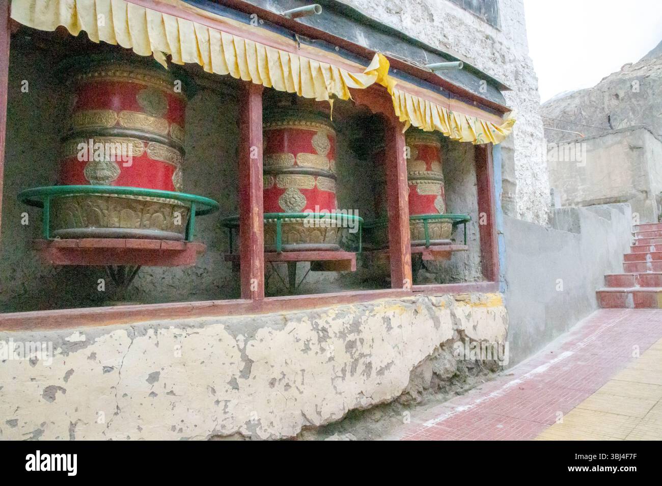 Giant Buddhist prayer wheel inside Diskit Monastery, Nubra Valley ...