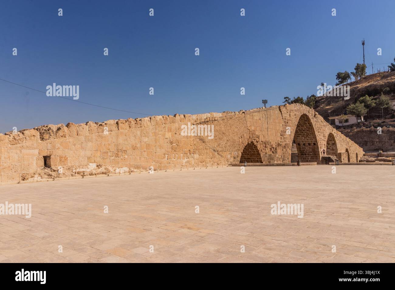 Ancient Delal (Dalal) bridge in Zakho, Kurdistan Region of Iraq Stock ...