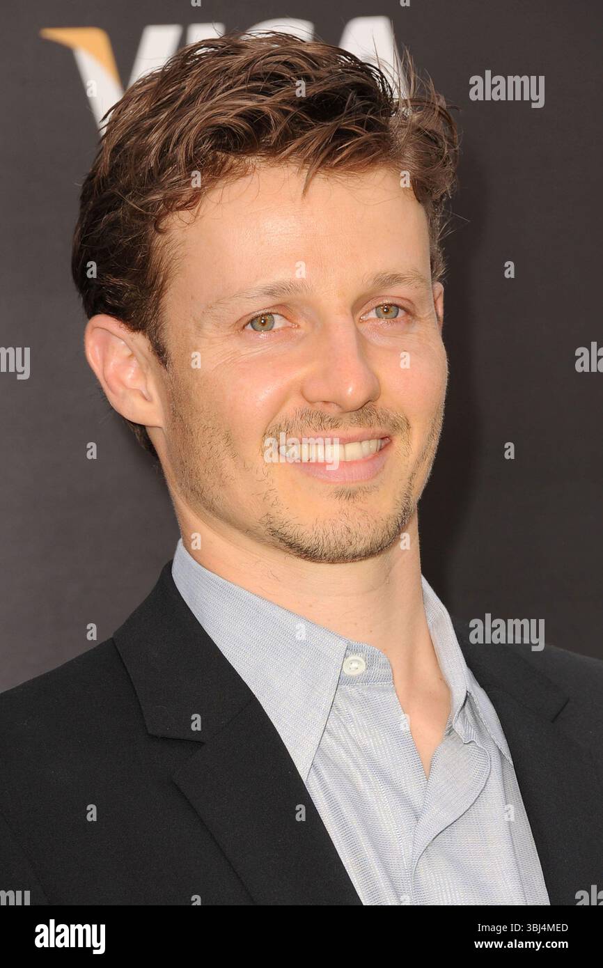 Will Estes at 'The Dark Knight Rises' premiere in New York City - 16 ...