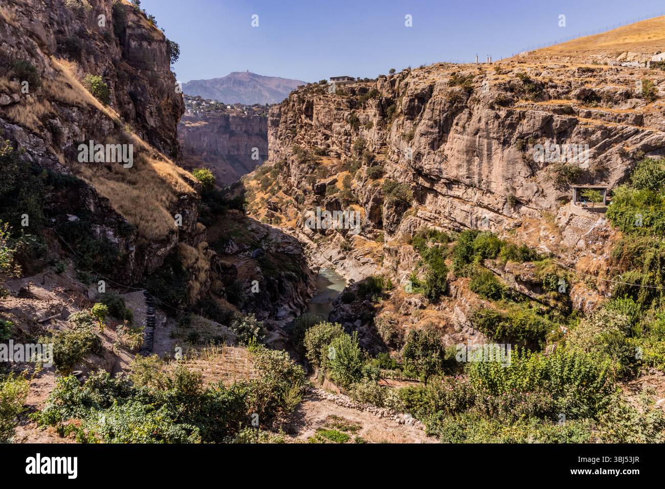 Rawanduz (also Rawandiz) gorge in Kurdistan Region of Iraq Stock Photo ...