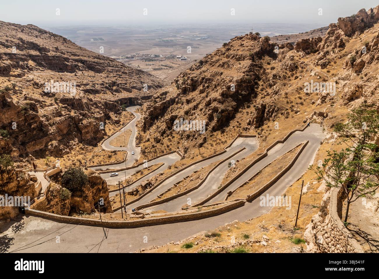 Hairpin road leading to Rabban Hormizd Monastery near Alqosh village ...