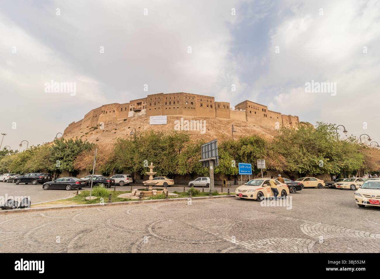 ERBIL, IRAQ - OCTOBER 9, 2022: Walls of ancient Erbil citadel in Erbil ...