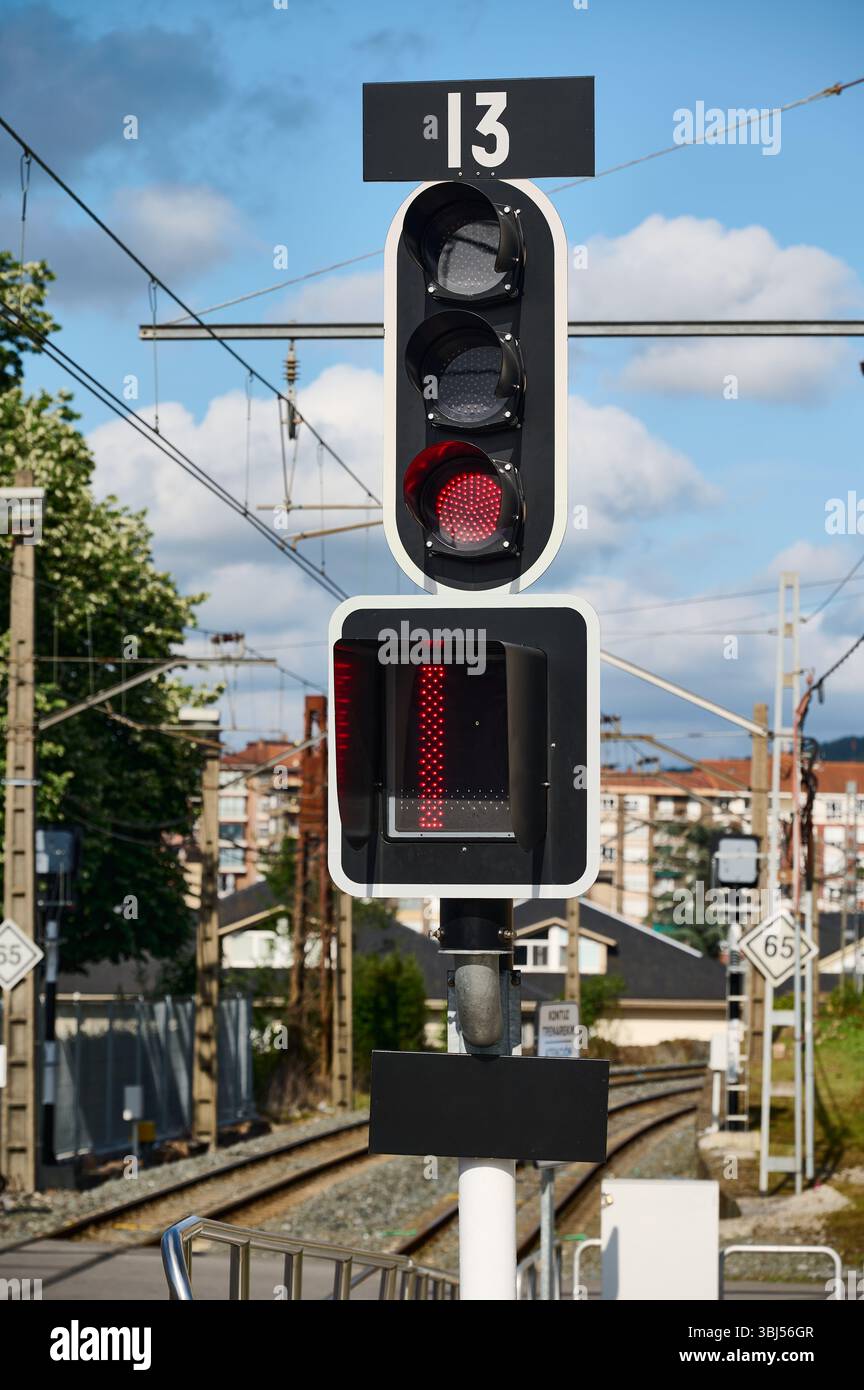 Train stop red signal hi-res stock photography and images - Alamy