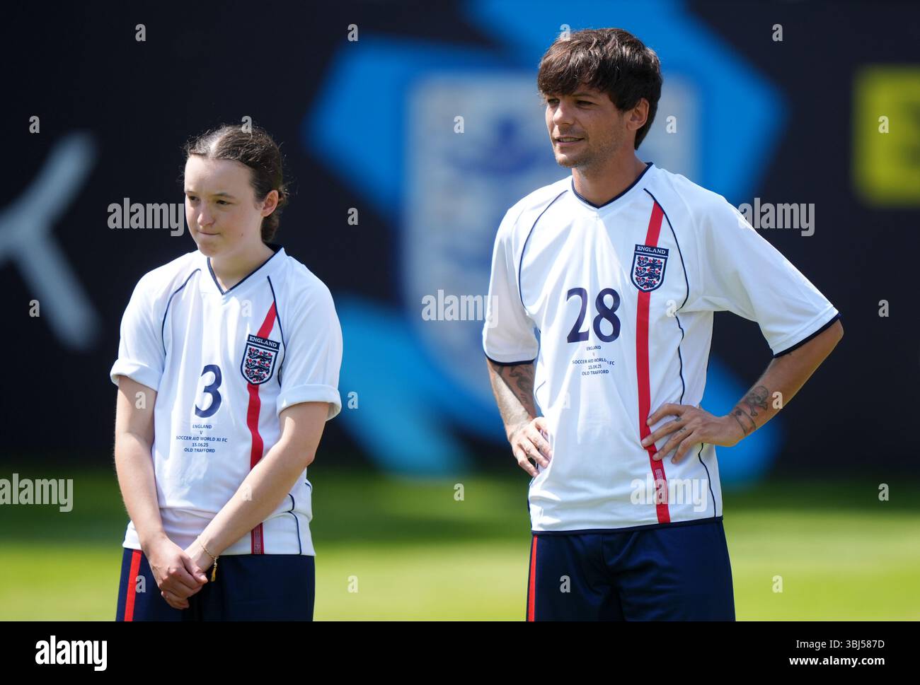 England's Bella Ramsey and Louis Tomlinson during a training session at ...