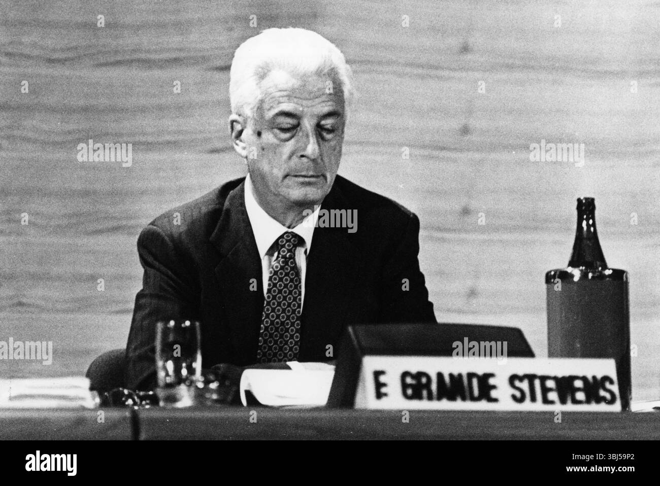 30-06-1995 Franzo Grande Stevens è un avvocato italiano, presidente ...