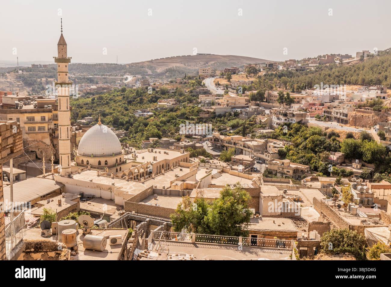 Aerial view of Akre town with the Great Mosque, Kurdistan Region of ...