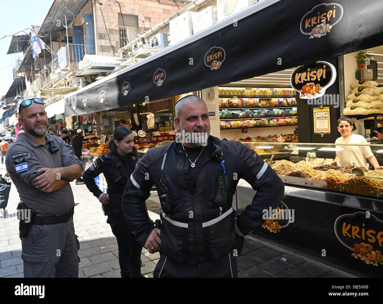Jerusalem, Israel. 13th June, 2025. Israeli police patrol in the Mahane ...
