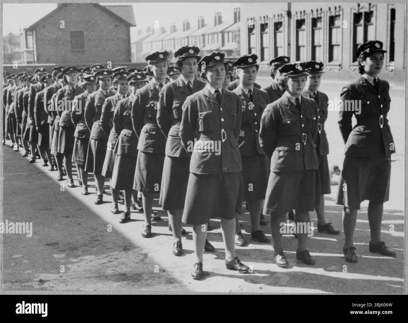 World war ii women a t s hi-res stock photography and images - Alamy